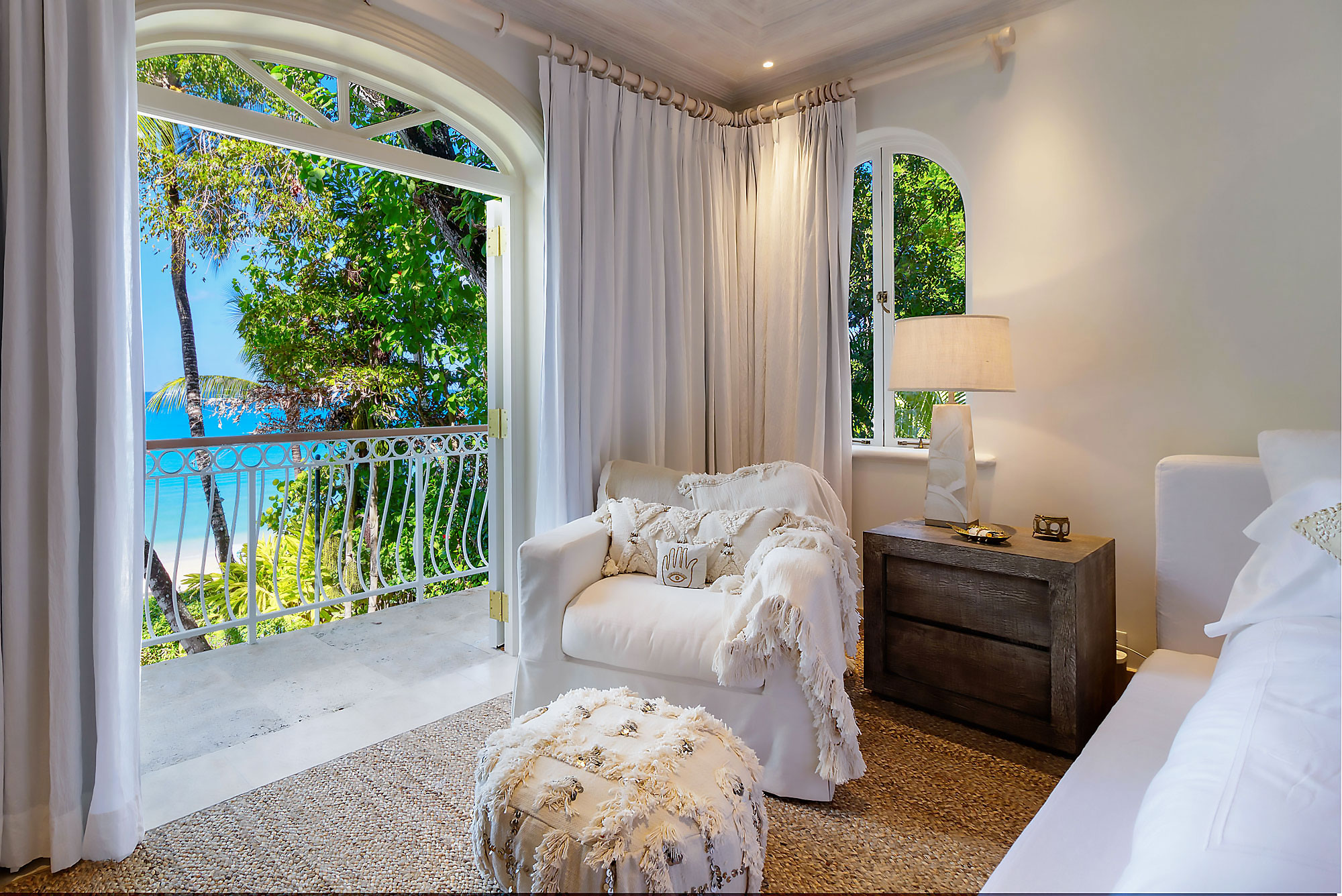 Master Bedroom Suite Balcony - Imagine Villa