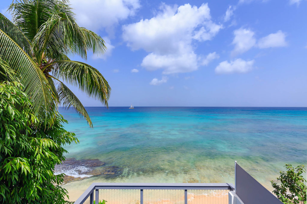 Imagine Villa Barbados - 4 Bedroom Beachfront Villa with Pool